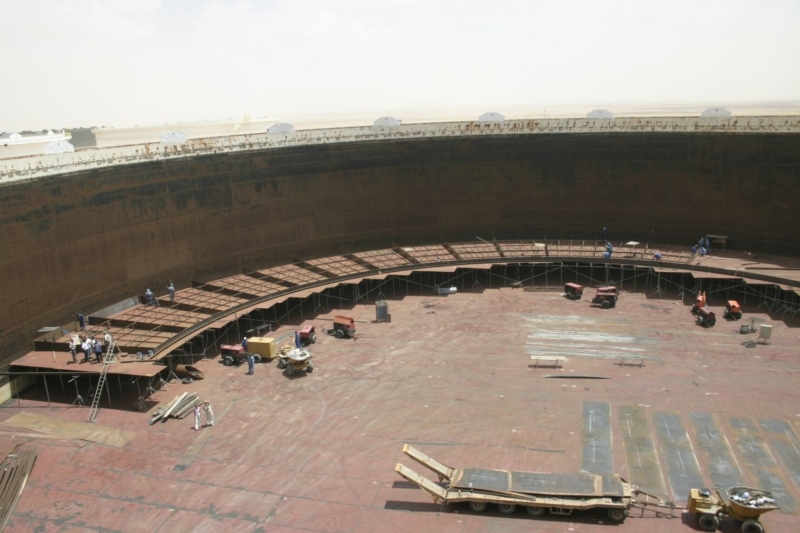 External Floating Roof Vs Internal Floating Roof with Aluminum Dome ...